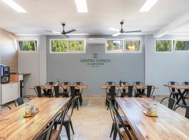 CC Recupera tu vida | En Centro Clínico CC Adicciones. Sabemos cómo te ...